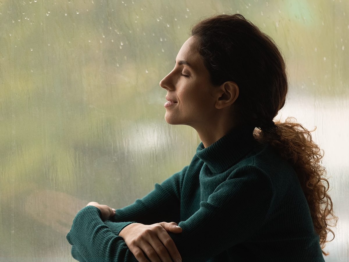 Download: Feeling stressed? Try the 5-4-3-2-1 mindfulness technique