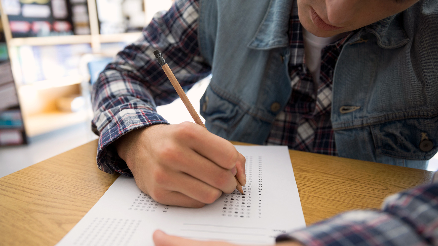 8 tips to help middle-schoolers cope with test anxiety